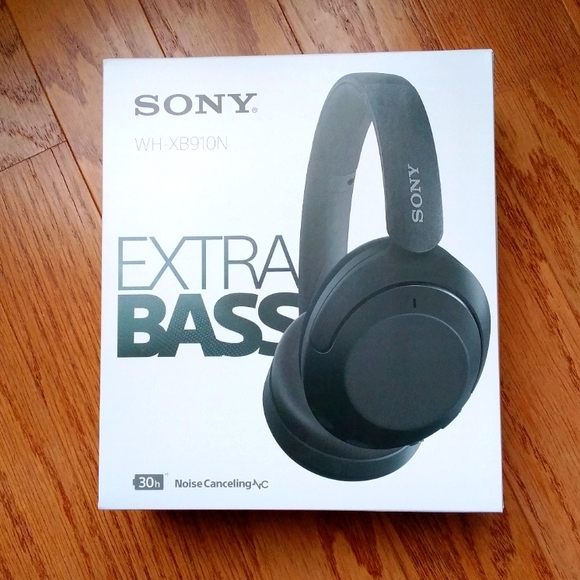 Sony | Headphones | Brand New Sony Extra Bass Headphones Whxb9n | Poshmark